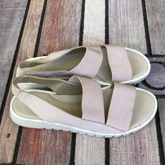 THE FLEXX | Shoes | The Flexx Suede And Fabric Stretch Back Comfort ...